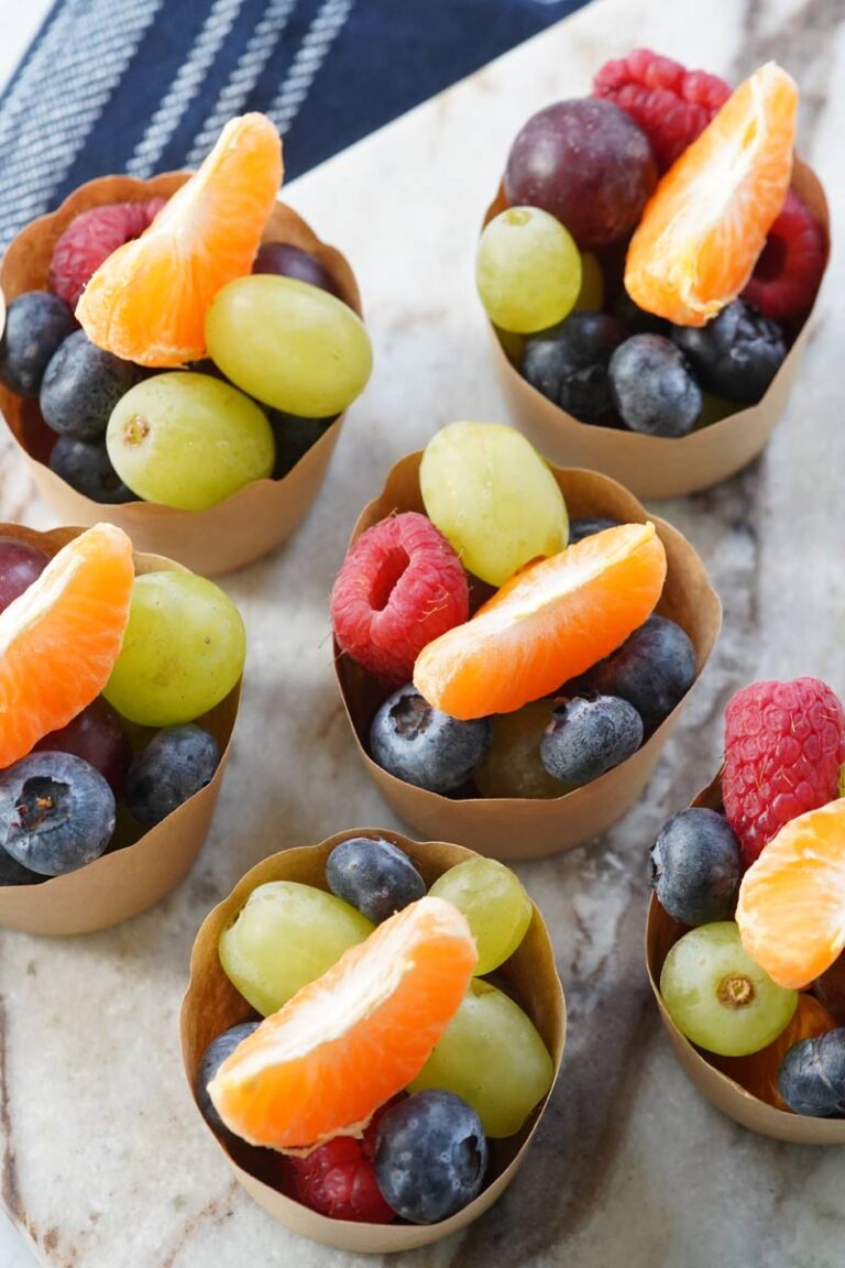 Easy Grab-n-Go Fruit Cups