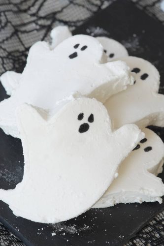 Homemade Ghost Marshmallows