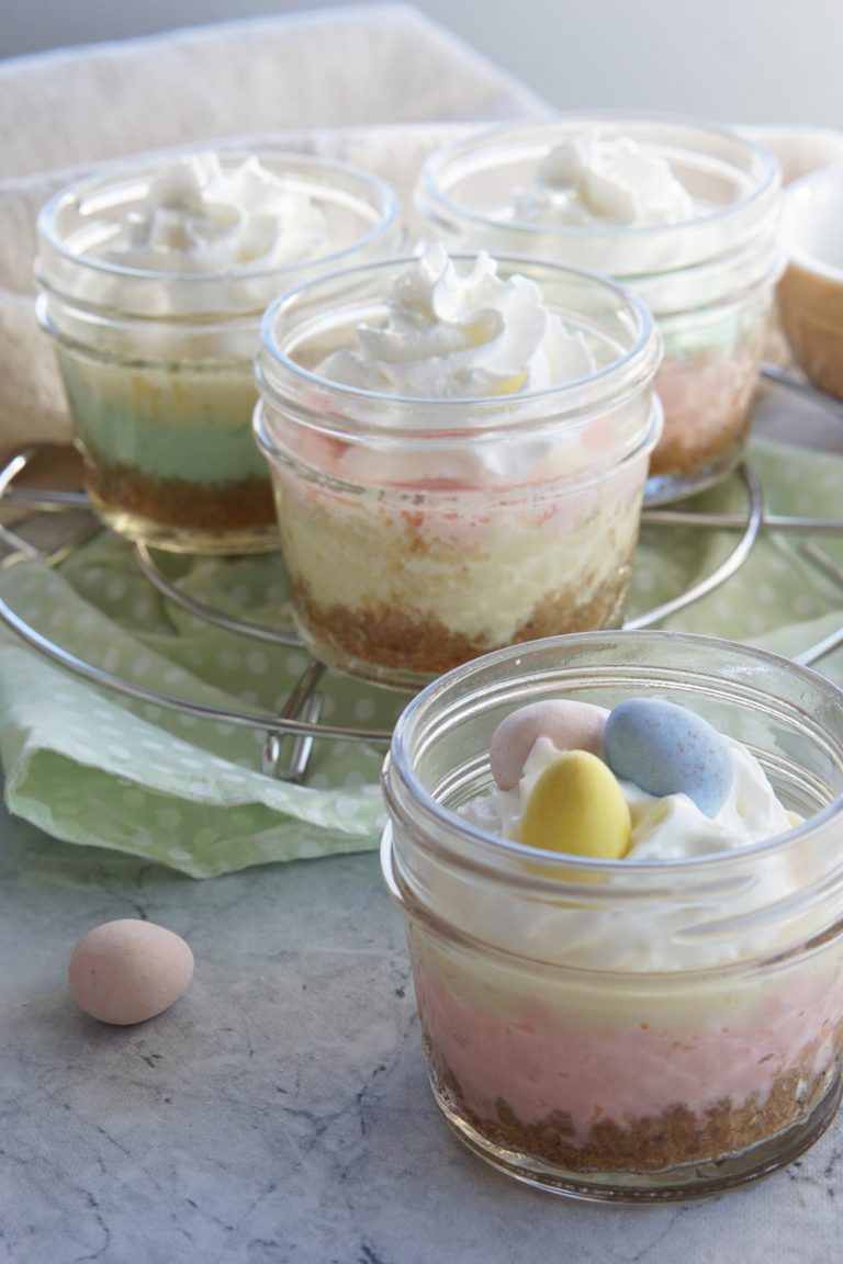 Mini Easter Cheesecakes